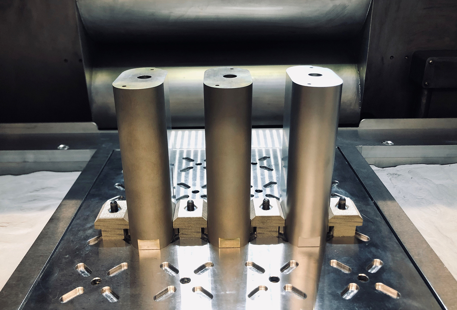 Hybrid inserts for mould and die production by 3D printing