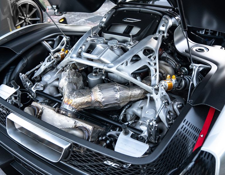 Additively manufactured Czinger 21C redefines next-generation cars